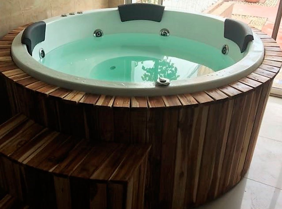 Venta de Jacuzzis ,Tinas, Jacuzzis, Equipos Garantizados - Turcos ...
